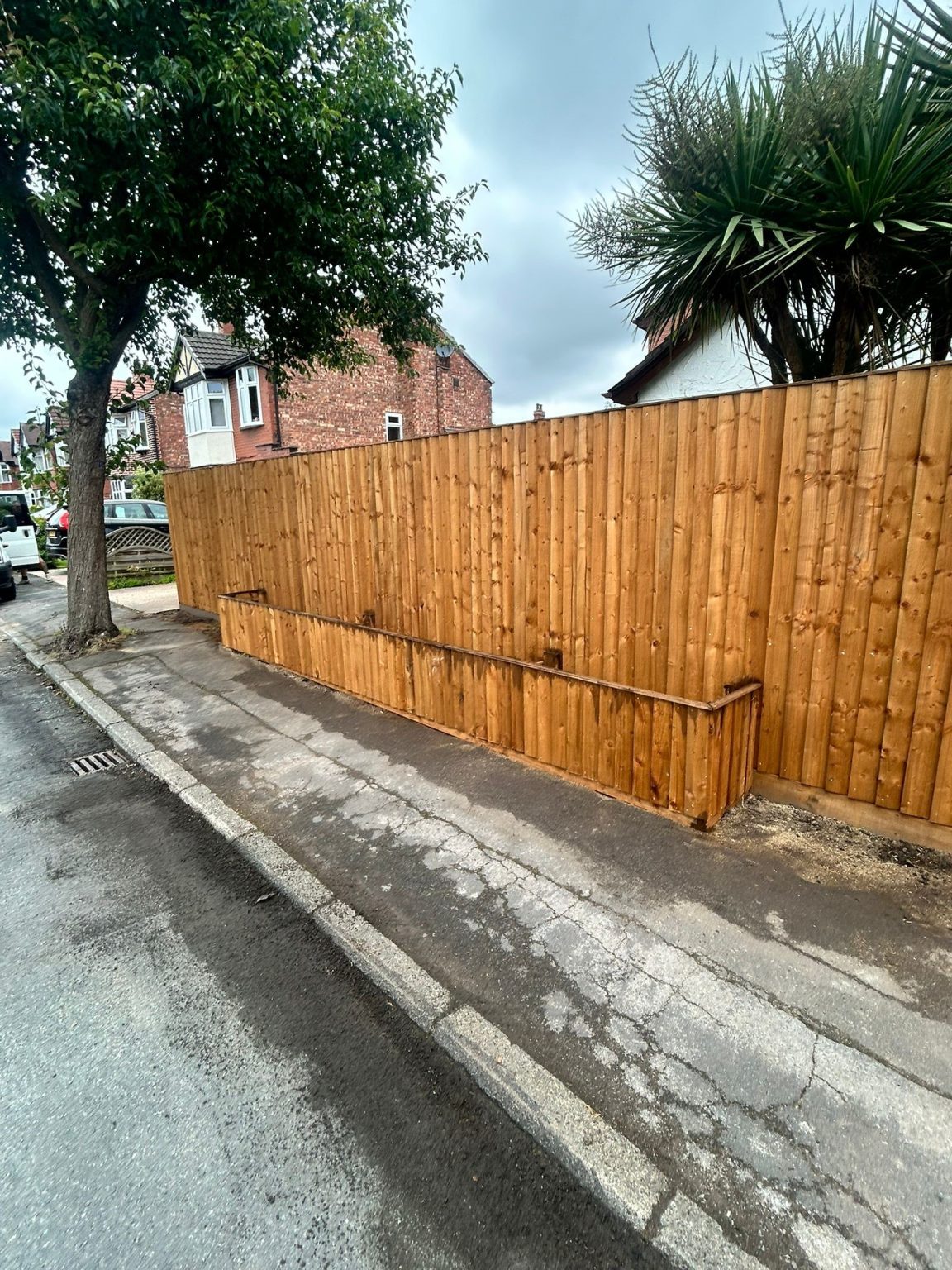 Feather Edge Boards | Monton Fencing